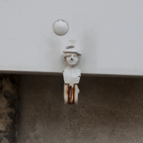 French Woman Window Thingy – Flocking Somewhere